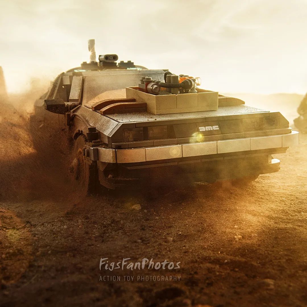 Photographer Creates Small-Scale Action-Packed Scenes Using Toys ...