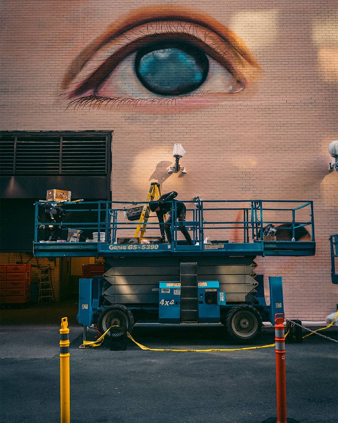 The Large-Scale Artworks & Street Art by Jorge Rodriguez-Gerada ...