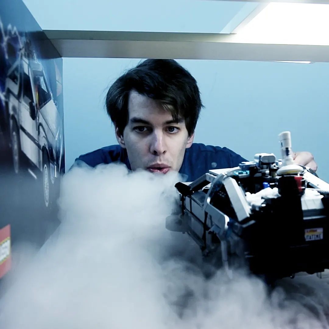 Photographer Creates Small-Scale Action-Packed Scenes Using Toys ...