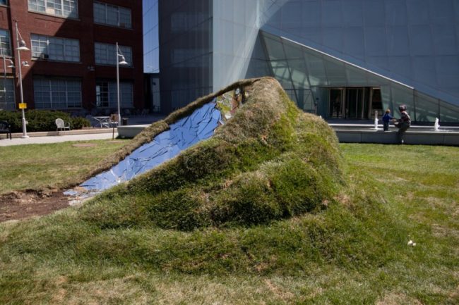 Impressive Futuristic Installations and Sculptures by Jonathan Latiano ...