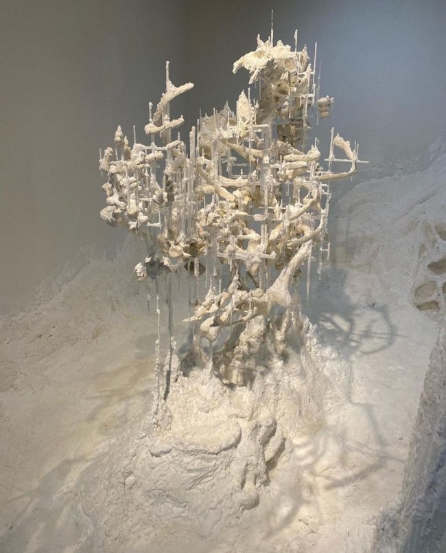 Impressive Futuristic Installations and Sculptures by Jonathan Latiano ...
