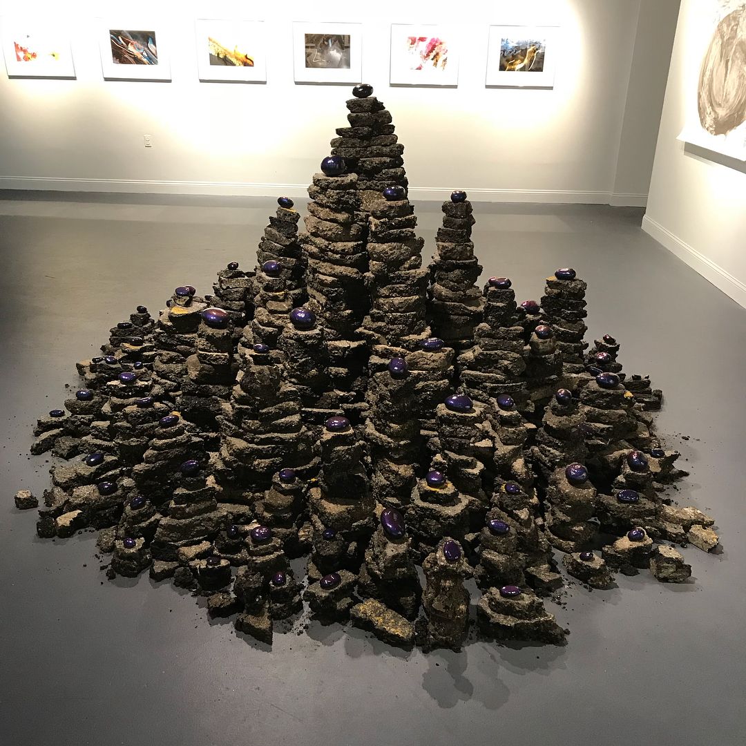 Impressive Futuristic Installations and Sculptures by Jonathan Latiano ...