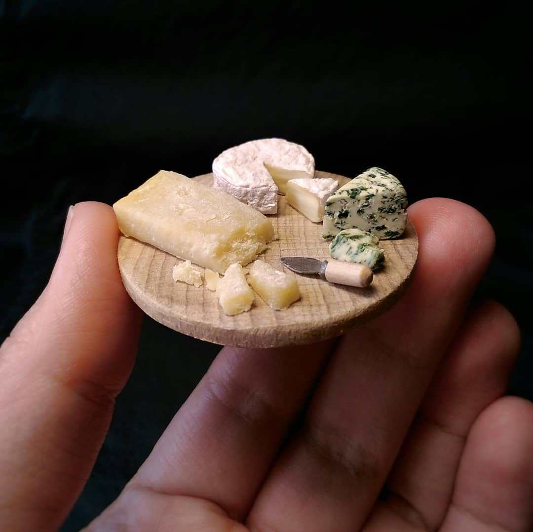 Ukrainian Artist Creates Realistic Miniature Sculptures With Clay ...