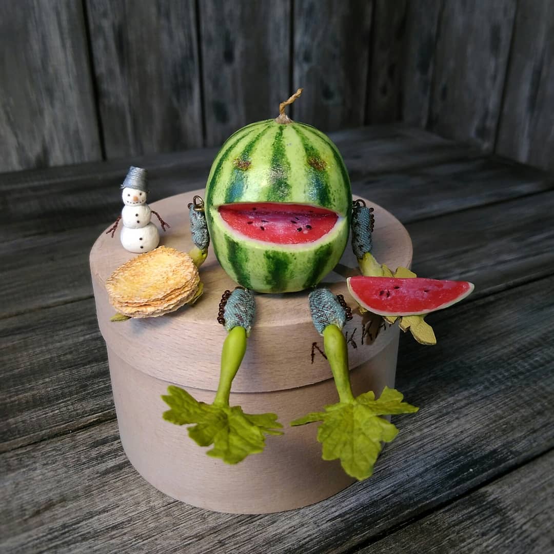 Ukrainian Artist Creates Realistic Miniature Sculptures With Clay ...