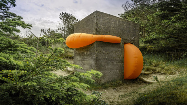 Artist Creates Ephemeral Large-Scale Art Installations that Aim to ...