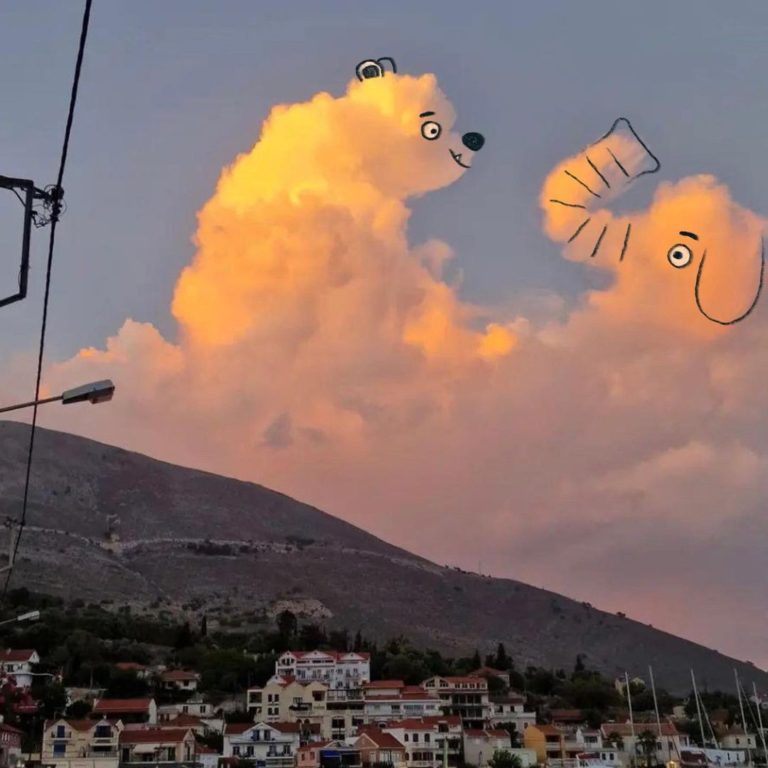 A Daily Cloud: Artist Creates Funny Doodles Of Clouds That Makes ...