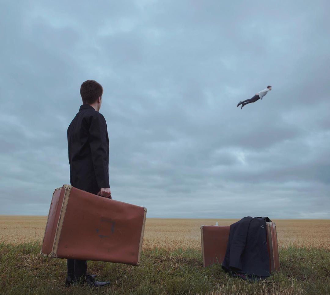 The Superb Surreal Self-Portraits by Karl Roberts » Design You Trust ...