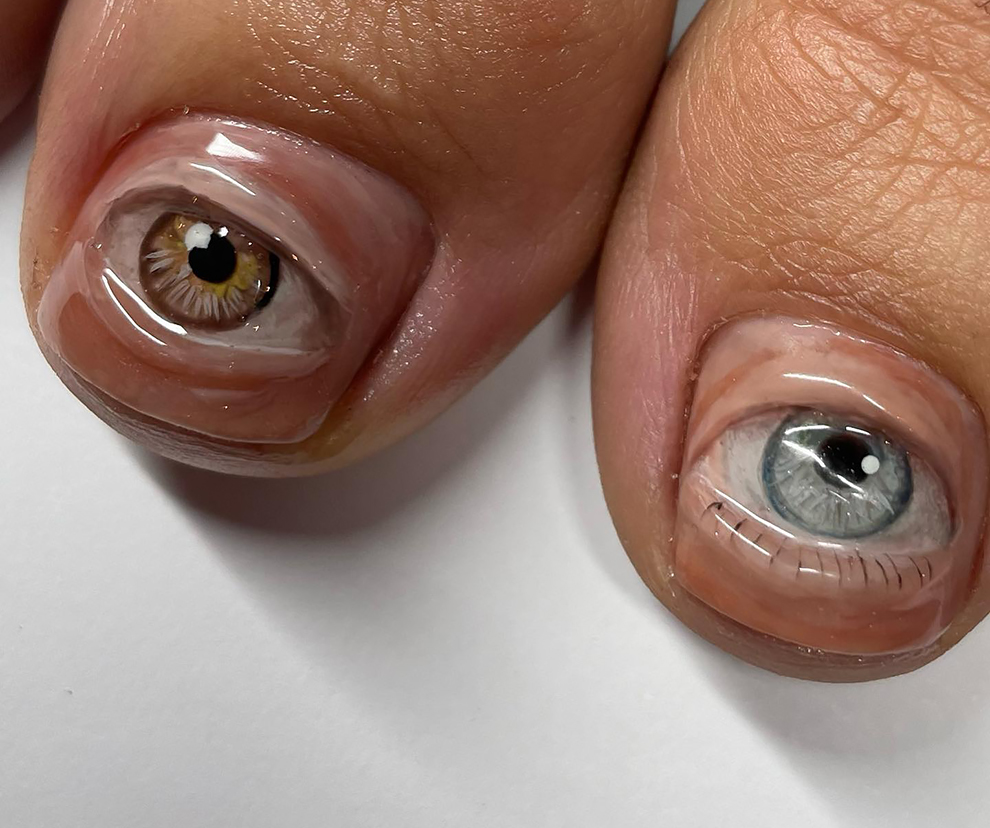 Realistic Eyeball Toenail Art: Toe Eyes » Design You Trust — Design ...