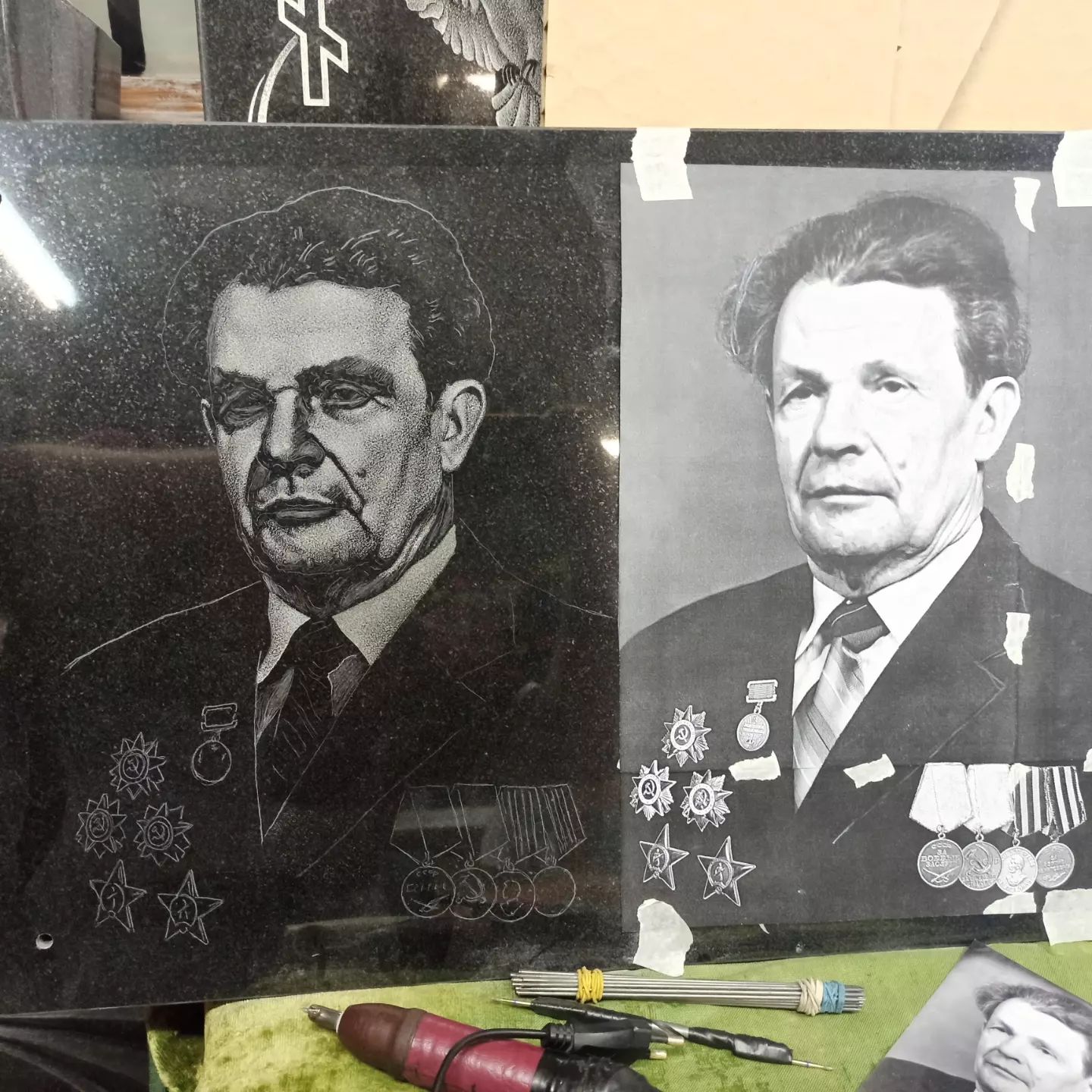 Artist Creates Beautiful Photorealistic Posthumous Portraits of People ...