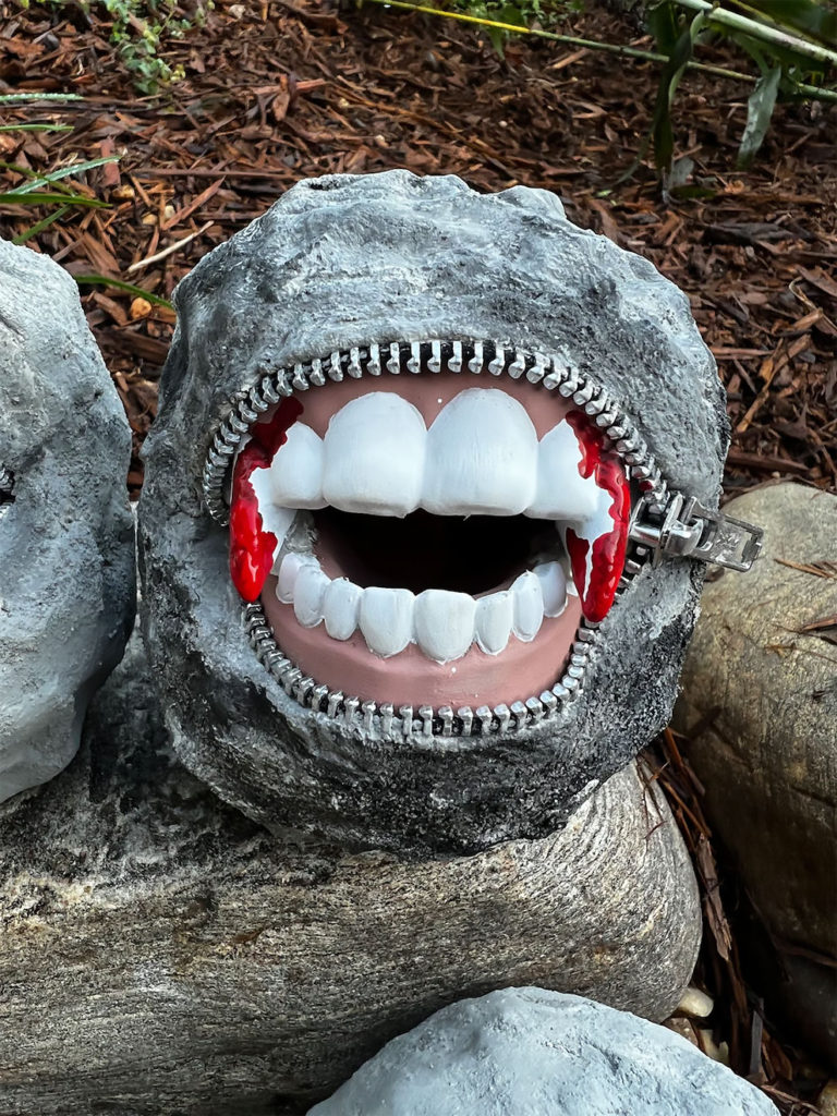 Zipper Teeth Rocks: A Superior Horror Alternative to Garden Gnomes ...