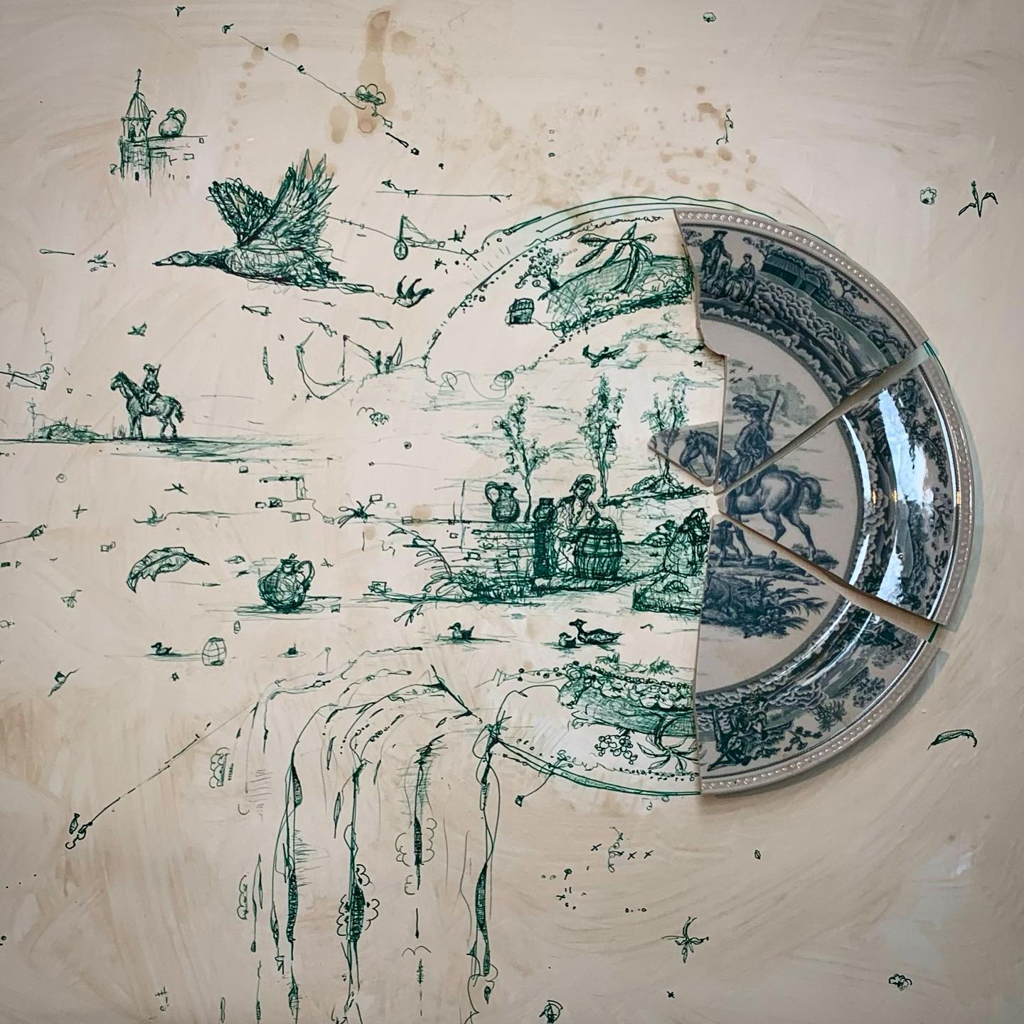 Fragmented: Transforming Broken Plates into Art » Design You Trust ...