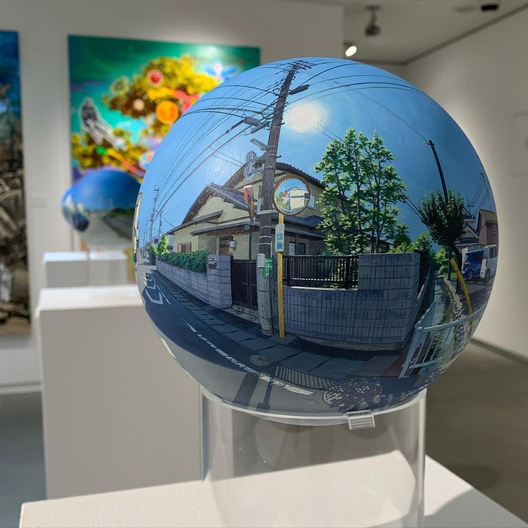 The Incredible Hyper-Realistic Spherical Paintings of Japanese Artist Daisuke Samejima » Design ...
