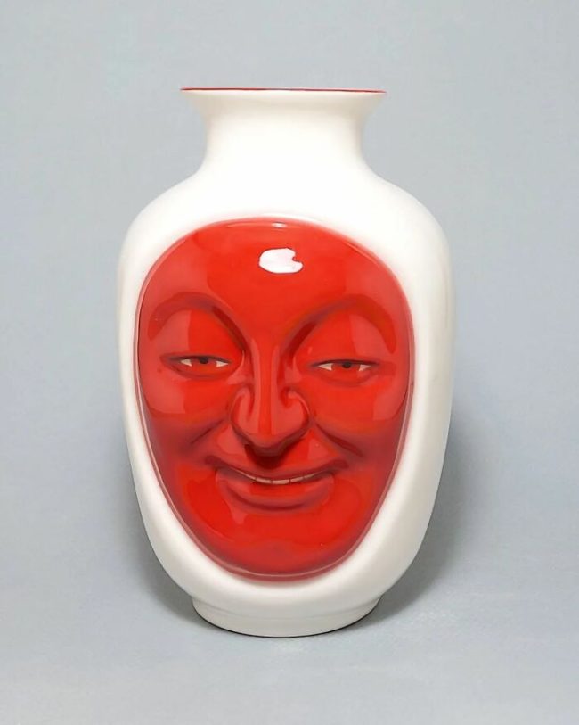 Artist Creates Superb Vases And Other Handmade Contemporary Pieces With ...