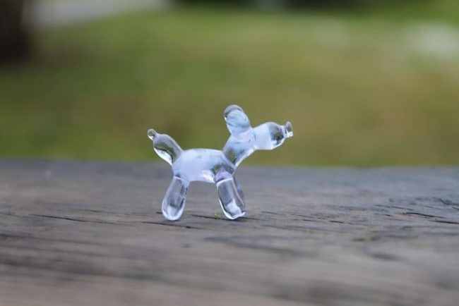 Artist Creates A Whimsical Tiny Glass Balloon Dog Figurines » Design ...