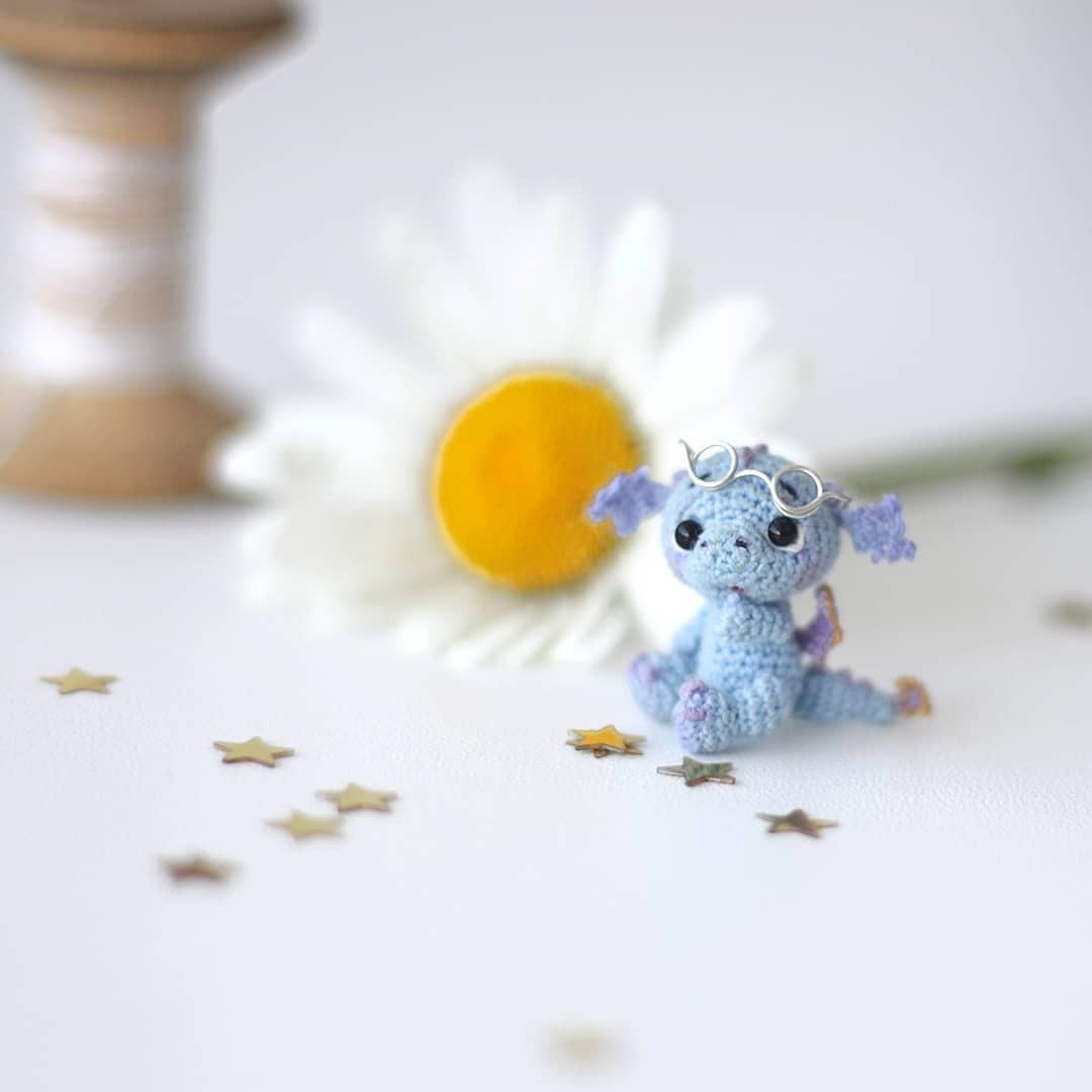 This Artist Makes Micro Crochet Toys That Fit In A Tiny Glass Bottle ...