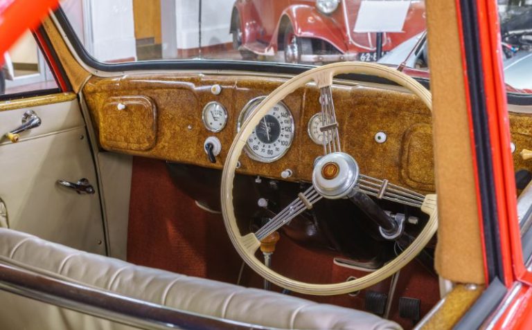 The Tatra 97: A Futuristic Mid-Size Car That Met an Untimely End ...