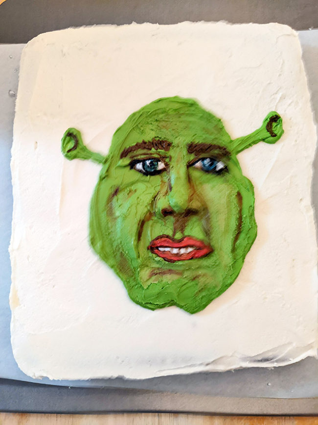 Shrek Cake Fails: When Baking Goes Terribly Wrong » Design You Trust ...