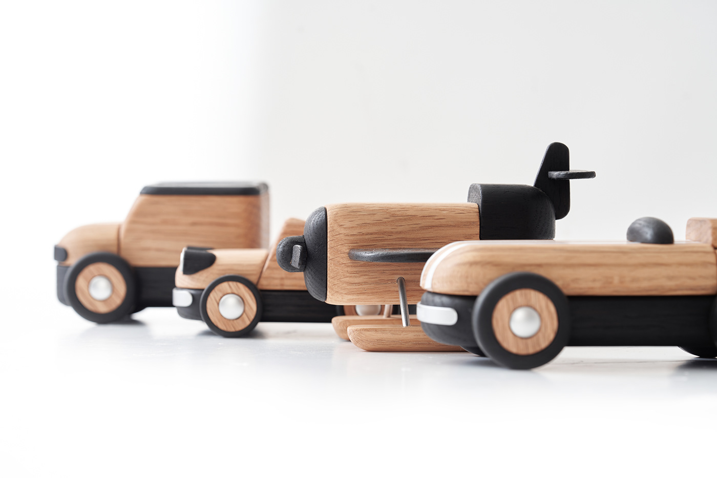 S2VICTOR’s Exquisite Wooden Toy Collection: A Blend of Minimalism and ...
