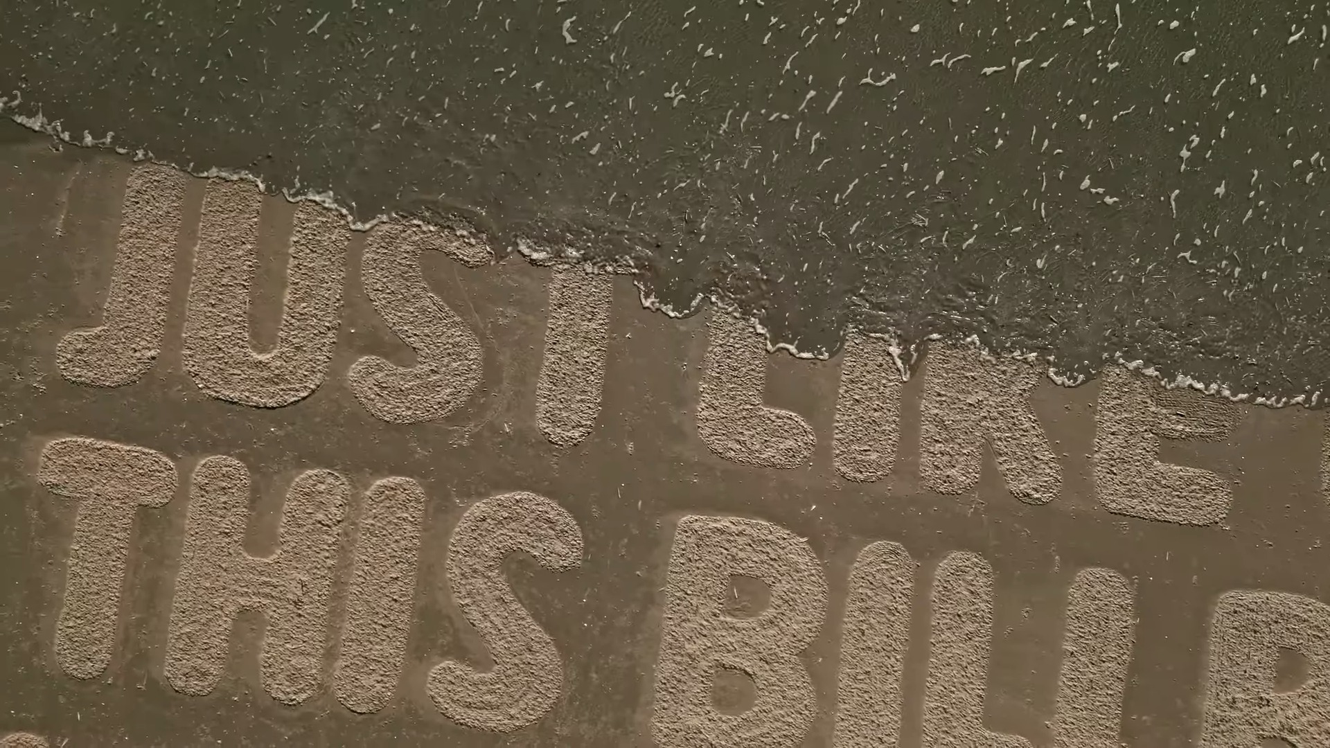 The Sand Masterpiece: A 1200 m2 Billboard Crafted by Tim Hoekstra ...