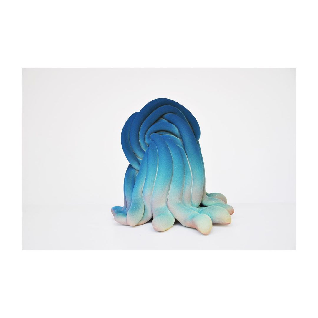 Organic Elegance: Exploring the Ceramic Art of Claire Lindner » Design ...
