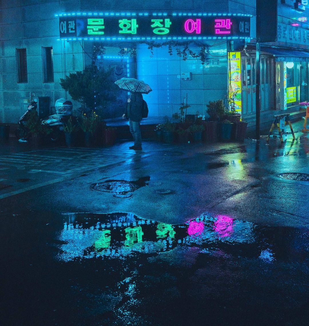 Take Home a Piece of the Neon-Lit Metropolis: Cyberpunk Asia in ...