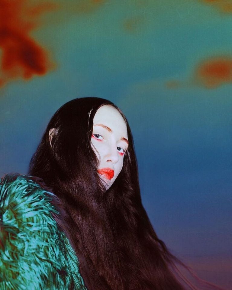 Unveiling Emotion and Identity: The Captivating Portraits of Liz Bretz ...