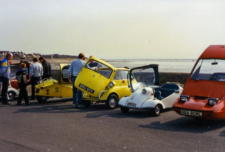 A Visual Journey Through the History of the Bond Bug: The Three-Wheeled ...