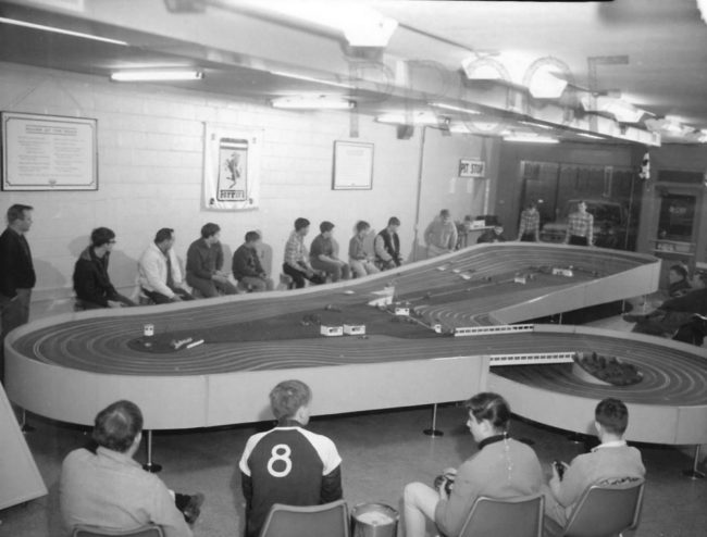 Slot Car Racing: The Hobby that Took America by Storm and Then Vanished ...