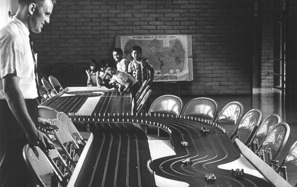 Slot Car Racing: The Hobby that Took America by Storm and Then Vanished ...