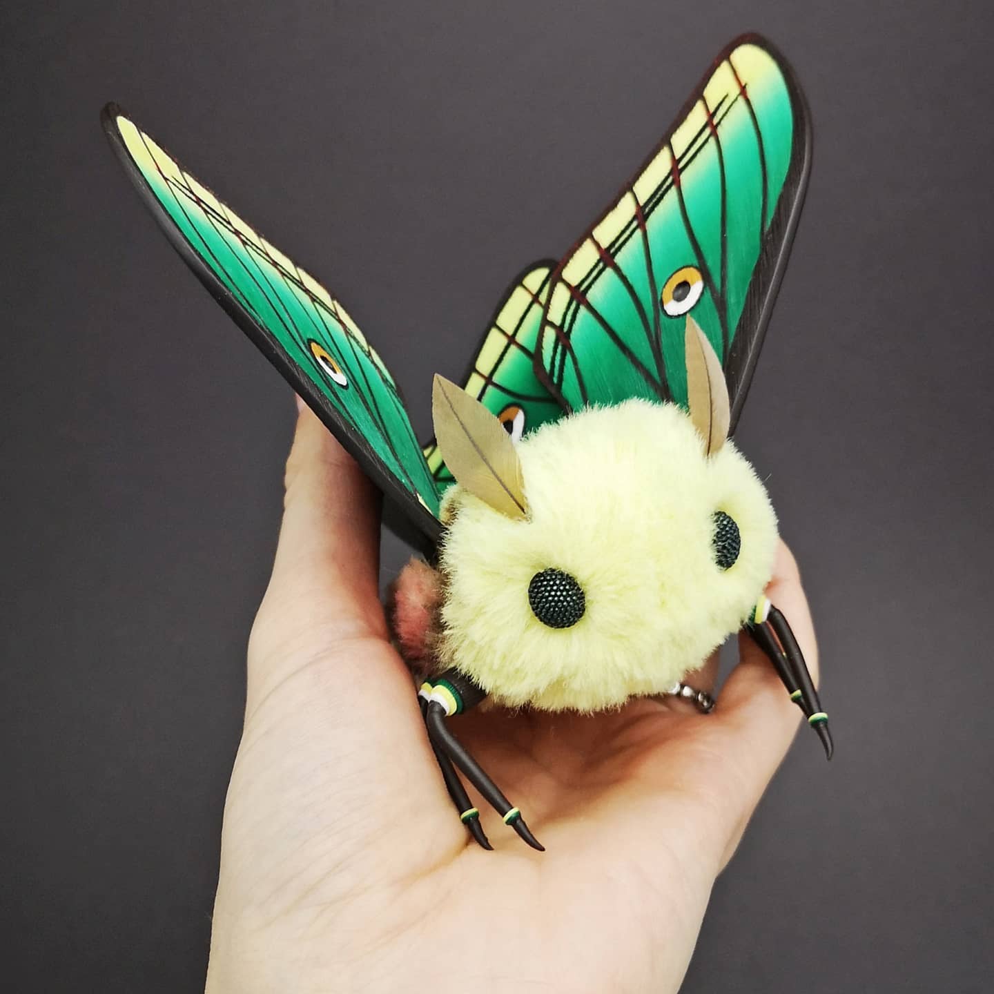 Artist Makes Tiny Fantasy Moth Dolls That Are Completely Handmade ...