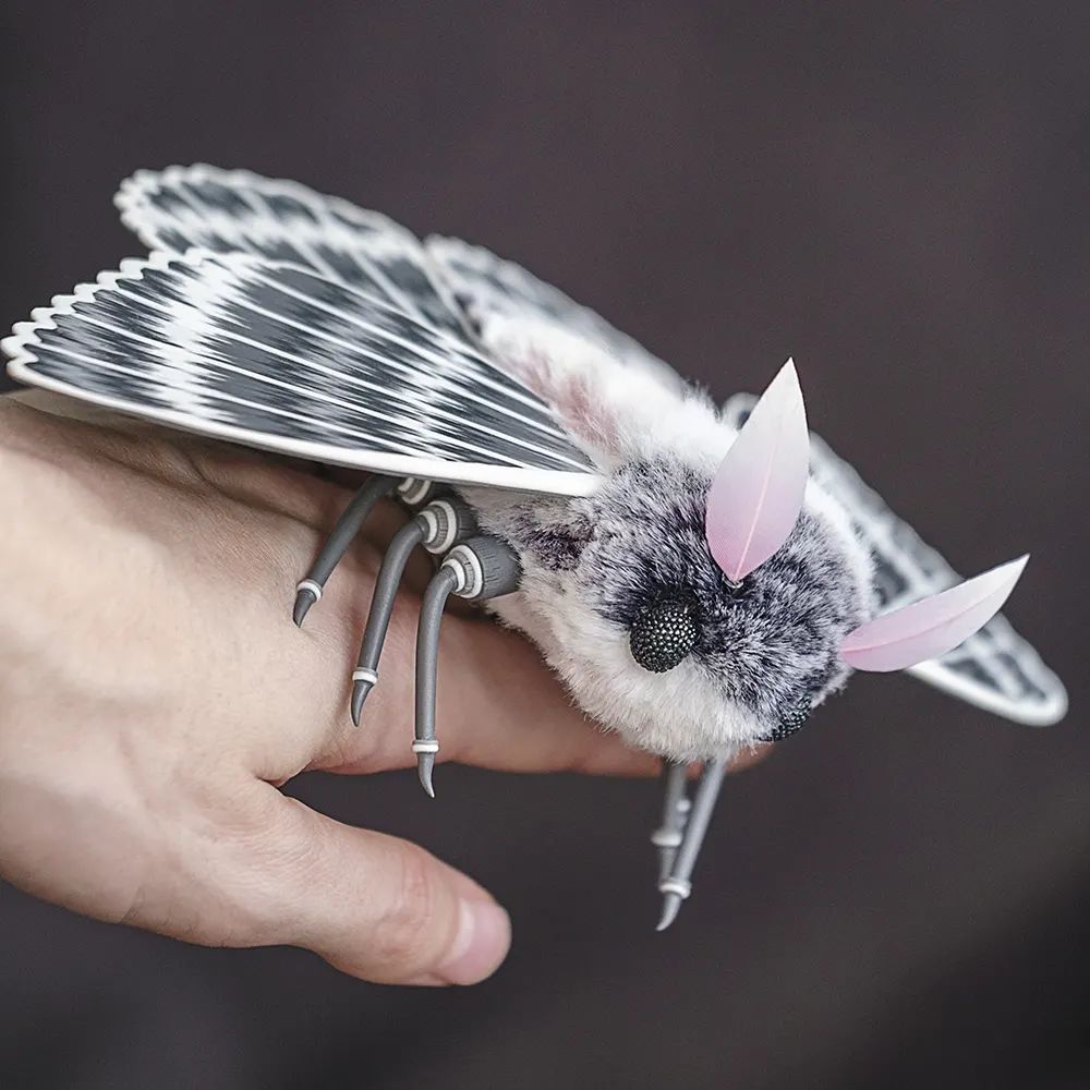 Artist Makes Tiny Fantasy Moth Dolls That Are Completely Handmade ...