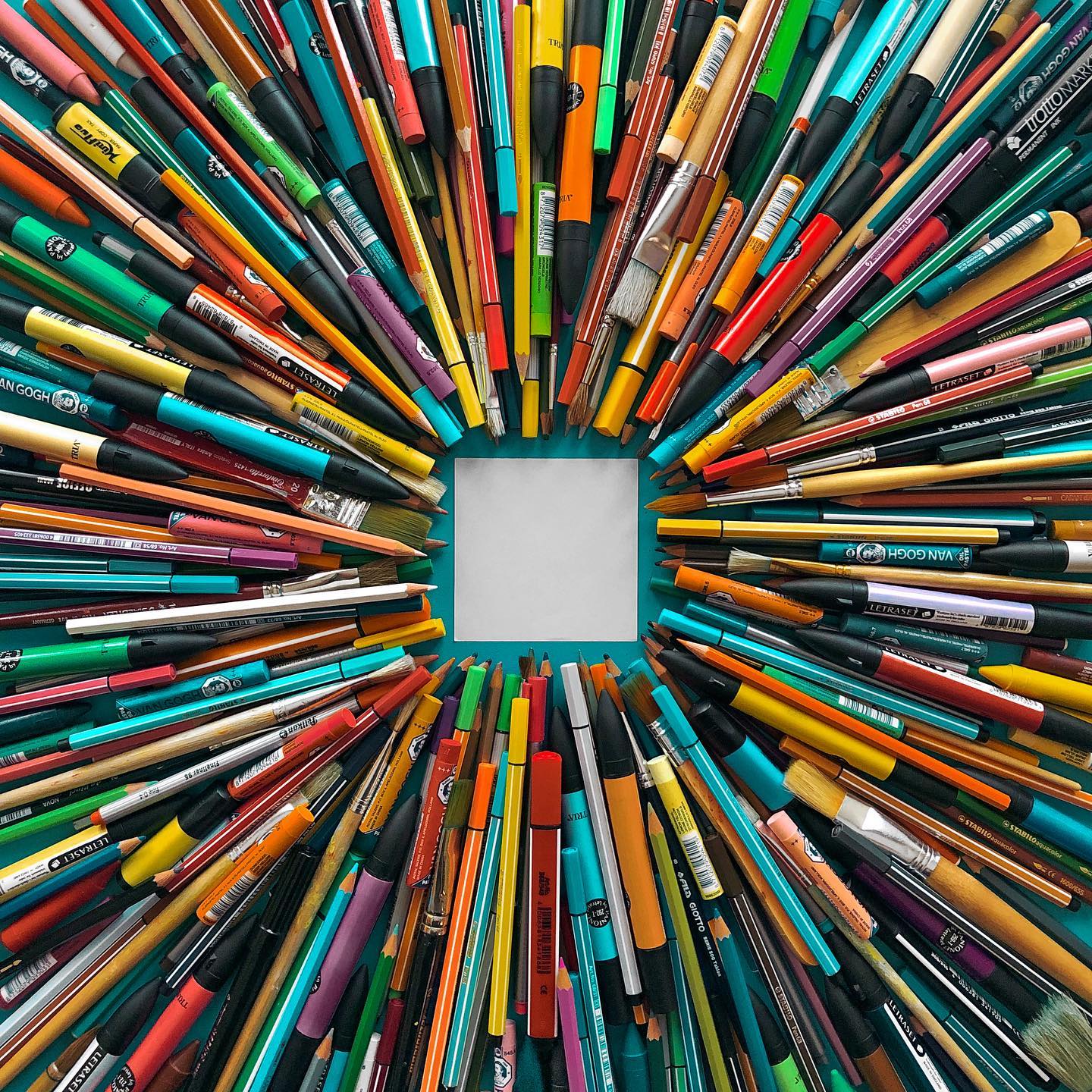 Ordinary Wonders in Turquoise: Benedetto Demaio’s Aesthetic Photography ...