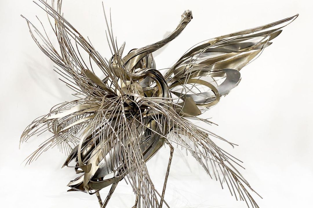 The Breathtaking Fluid Metal Sculptures by Georgie Seccull » Design You ...