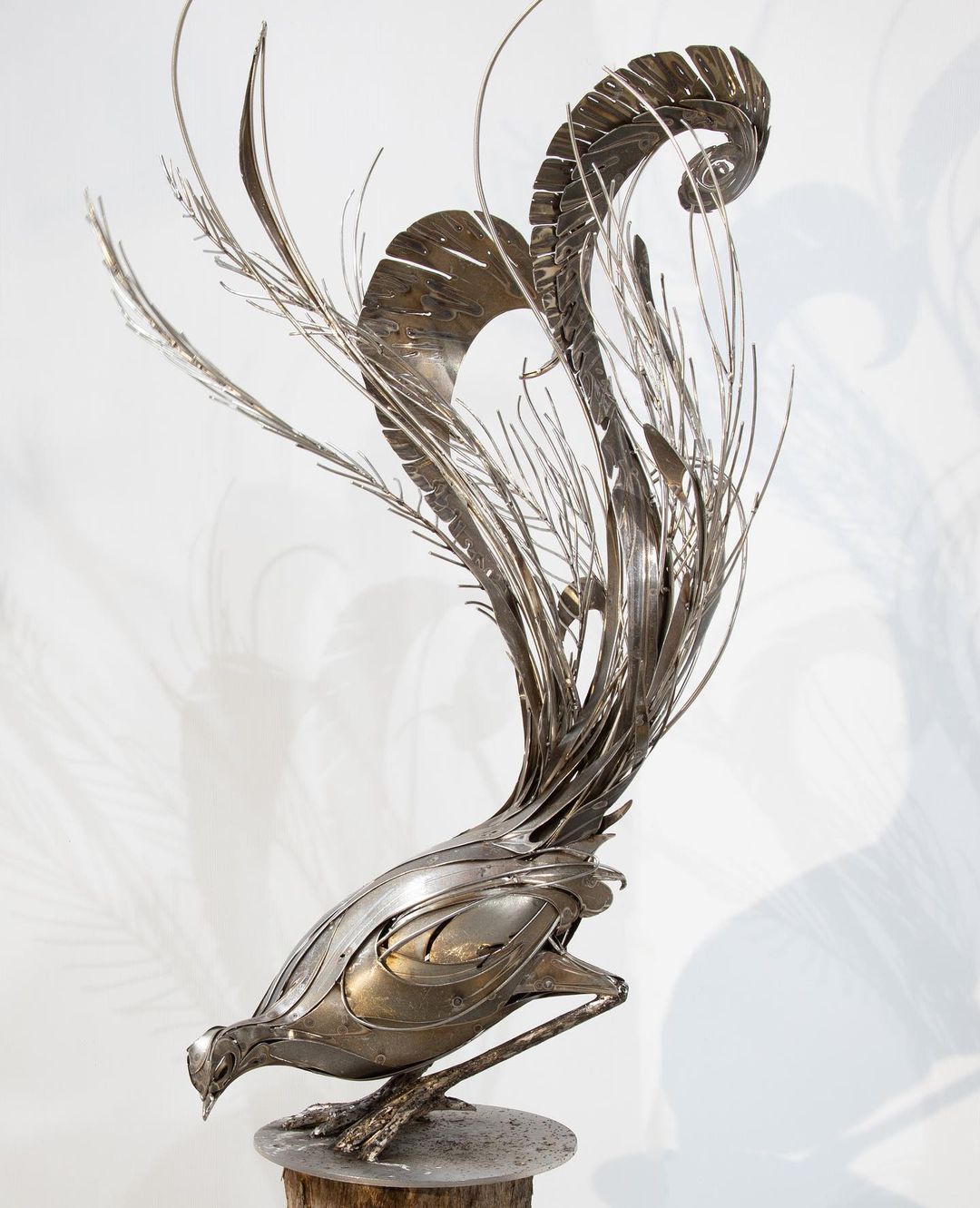 The Breathtaking Fluid Metal Sculptures by Georgie Seccull » Design You ...