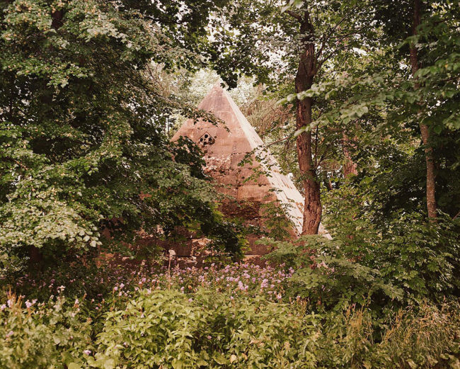 Photographer Fyodor Savintsev Captures ‘The Dacha’, A Unique Soviet ...