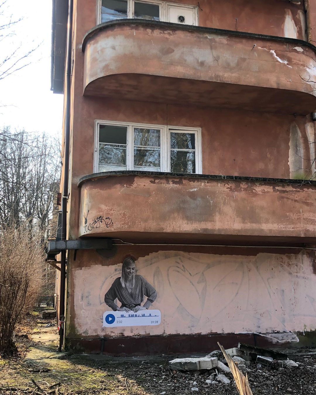 Meet Fernando, The Enigmatic Street Artist Whose Masterpieces Speak ...