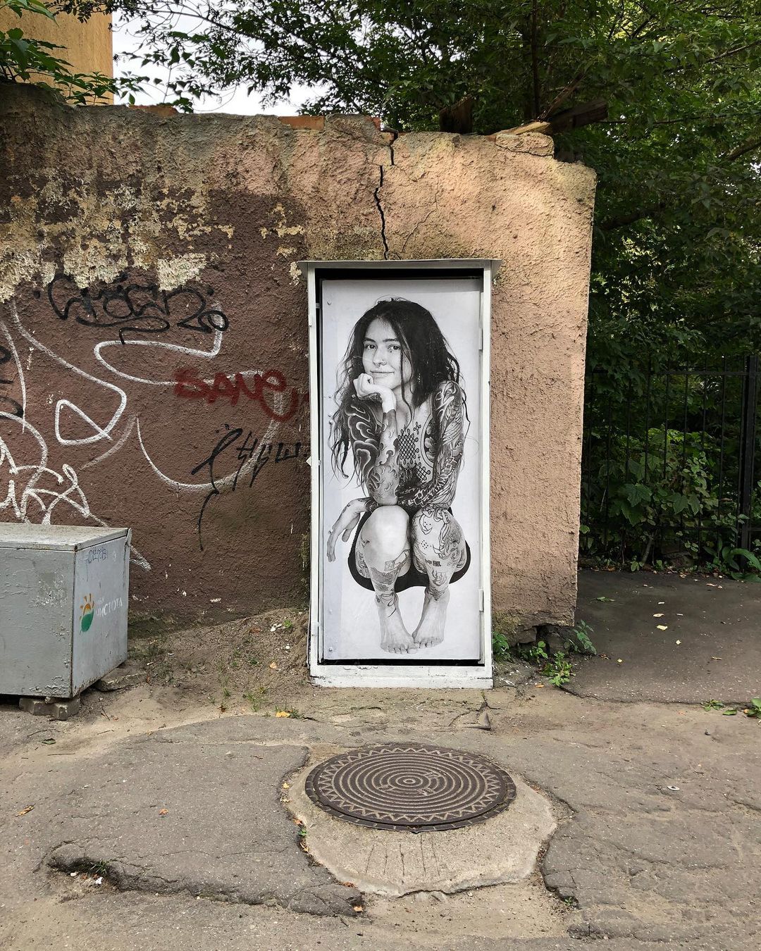 Meet Fernando, The Enigmatic Street Artist Whose Masterpieces Speak ...