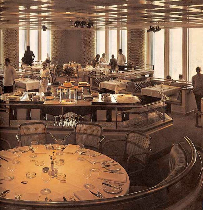 Amazing Vintage Photos Captured Inside the WTC’s Windows on the World ...