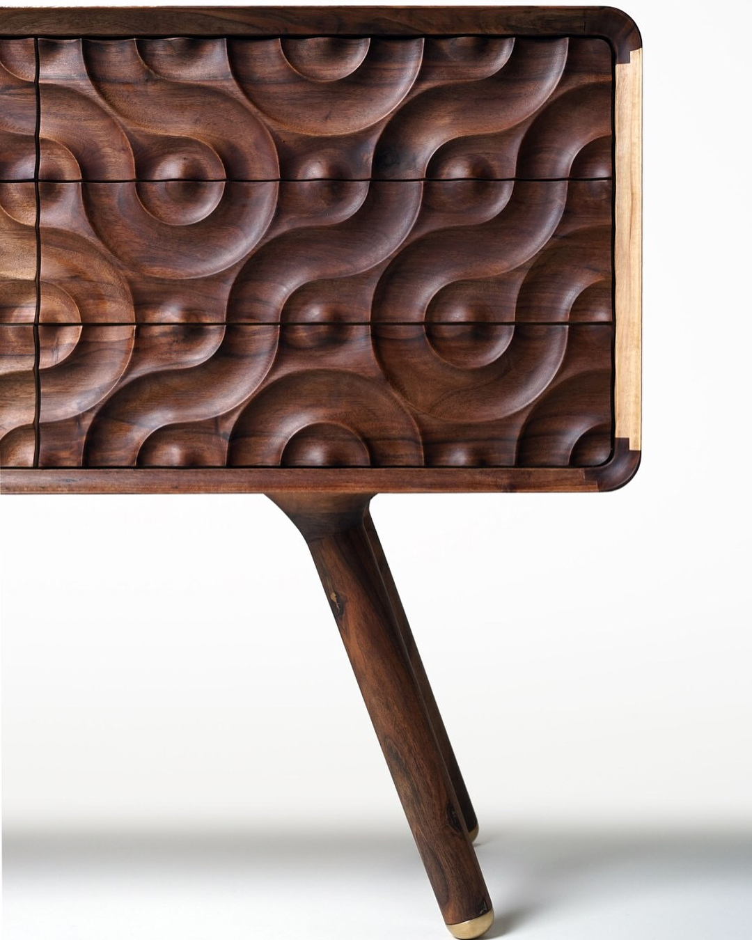 Stunning Futuristic Wooden Furniture Objects by Alphawood » Design You ...