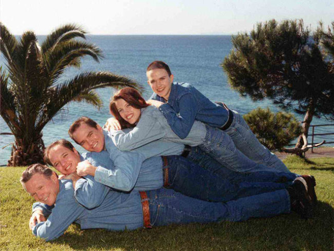 Finally, The 2024 Awkward Family Photos Calendar Is Here! » Design You ...
