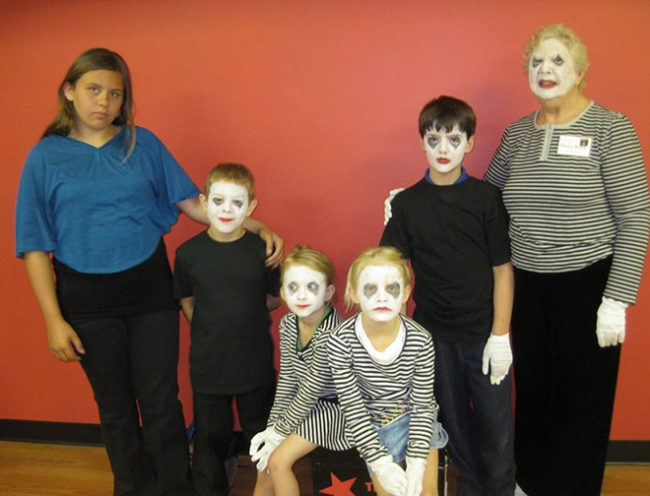 Finally, The 2024 Awkward Family Photos Calendar Is Here! » Design You ...