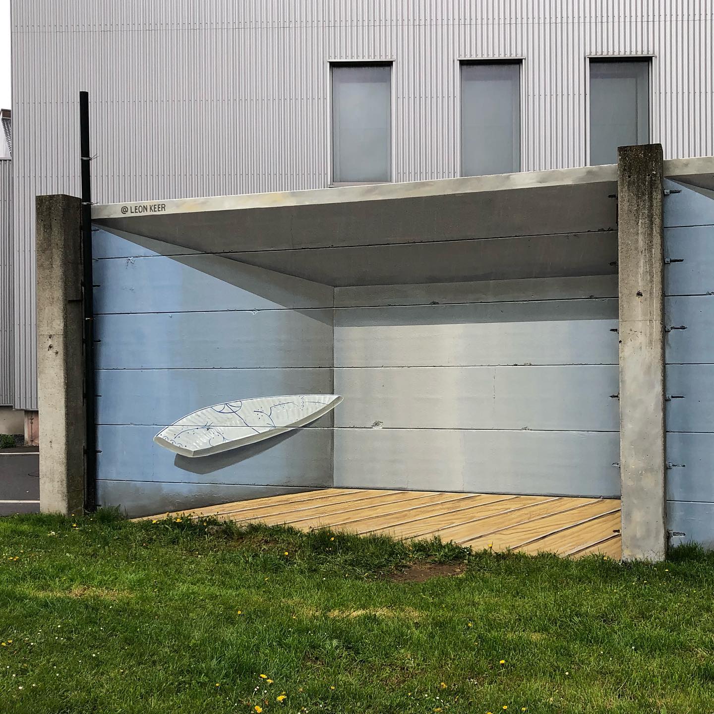 Leon Keer’s Anamorphic Street Art That Transforms Flat Surfaces into ...