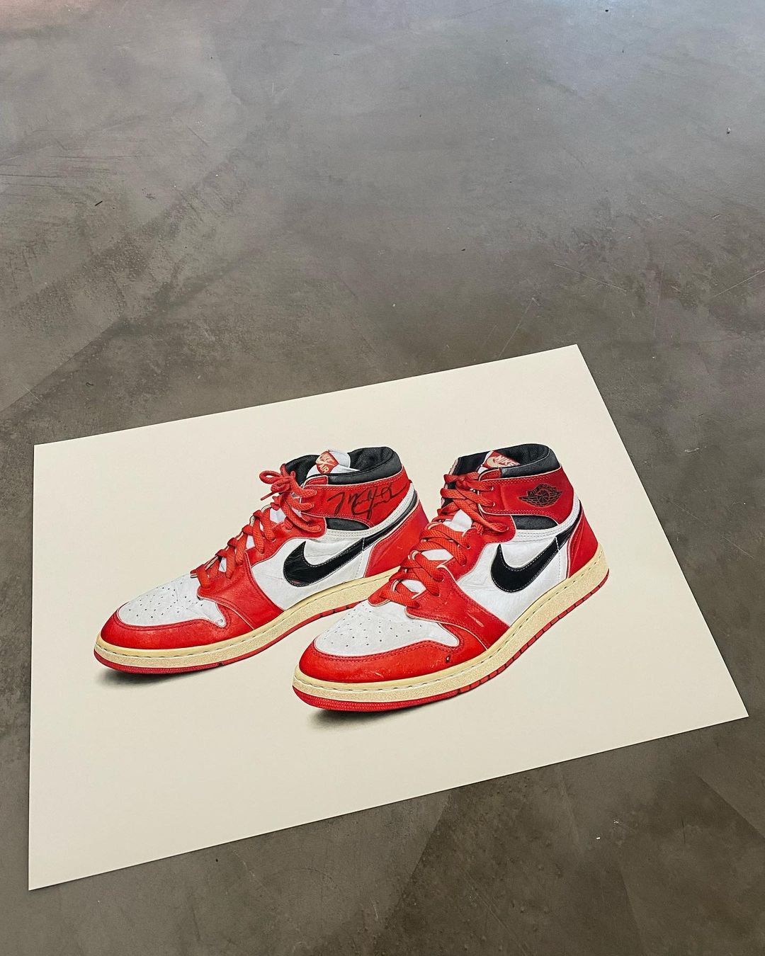 Using Pencil on Paper, Talented British Artist Steph Morris Creates ...