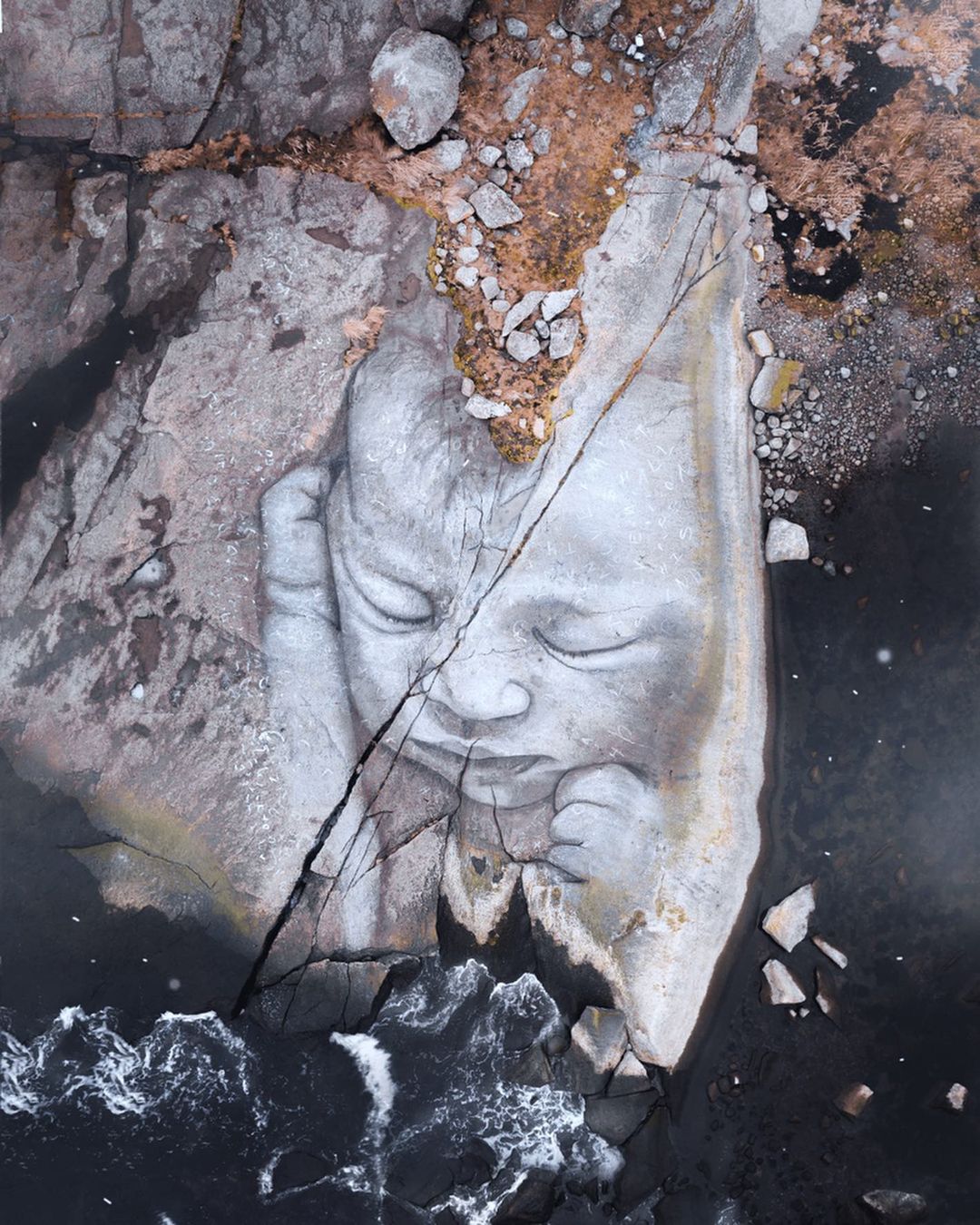 Transient Beauty: David Popa’s Ephemeral and Site-Specific Earth Murals ...