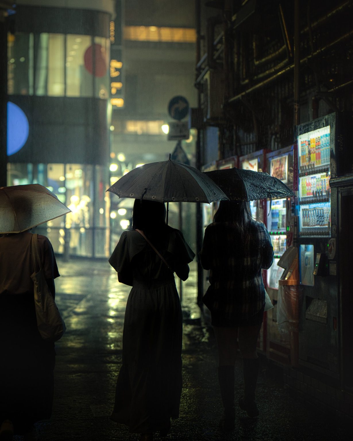 Dystopian Tokyo at Night in Captivating Photos by Takaaki Ito » Design ...