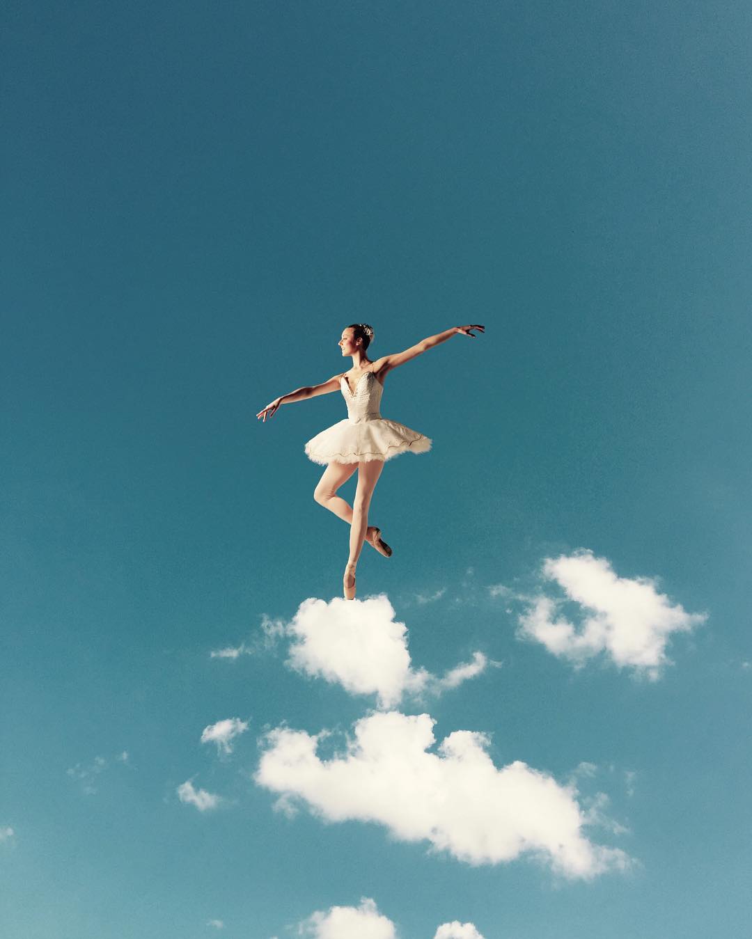This Artist Transforms Everyday Objects Into Cloud Art » Design You ...