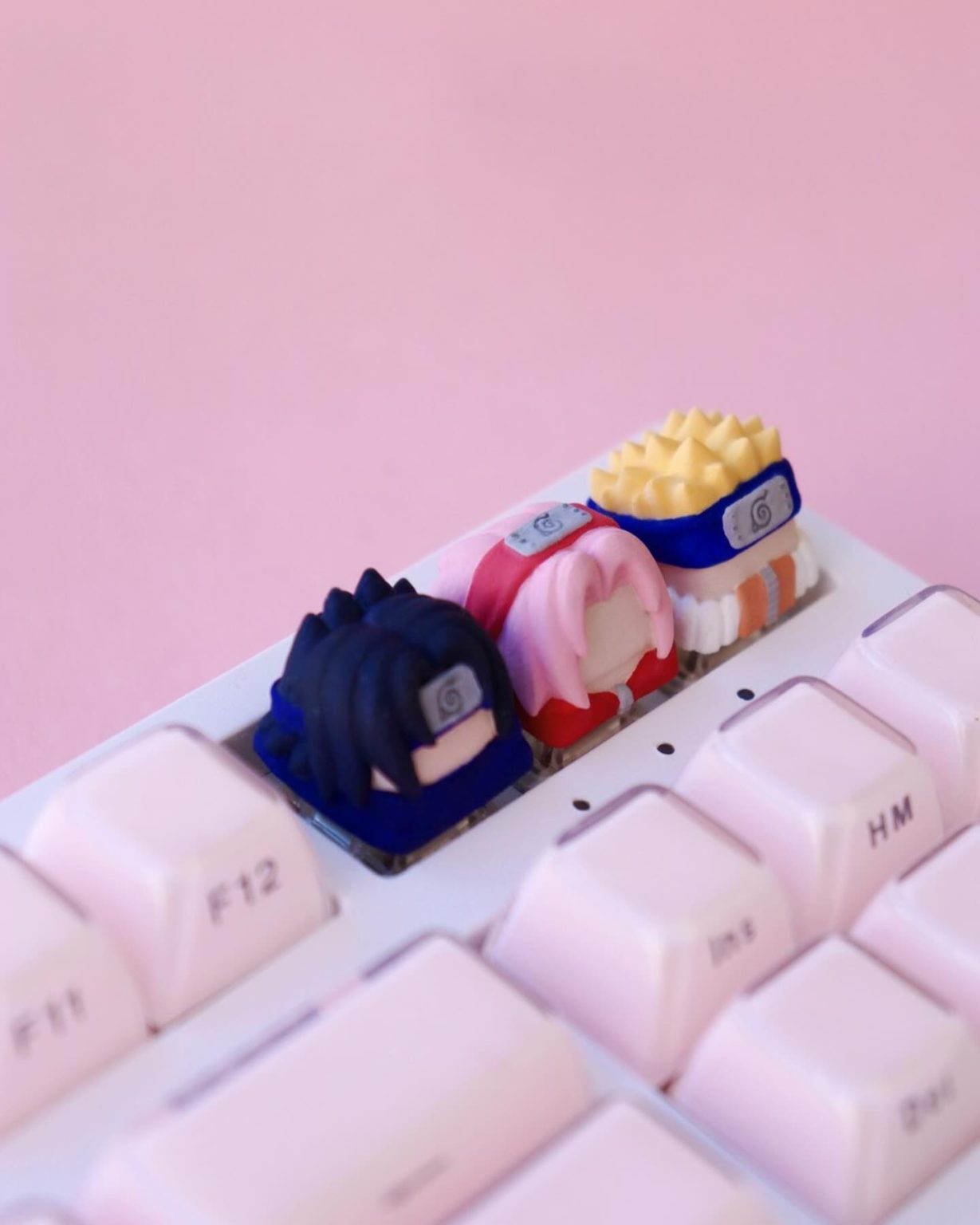 This Artist Creates Amazing Detailed Keyboard Keycaps » Design You ...