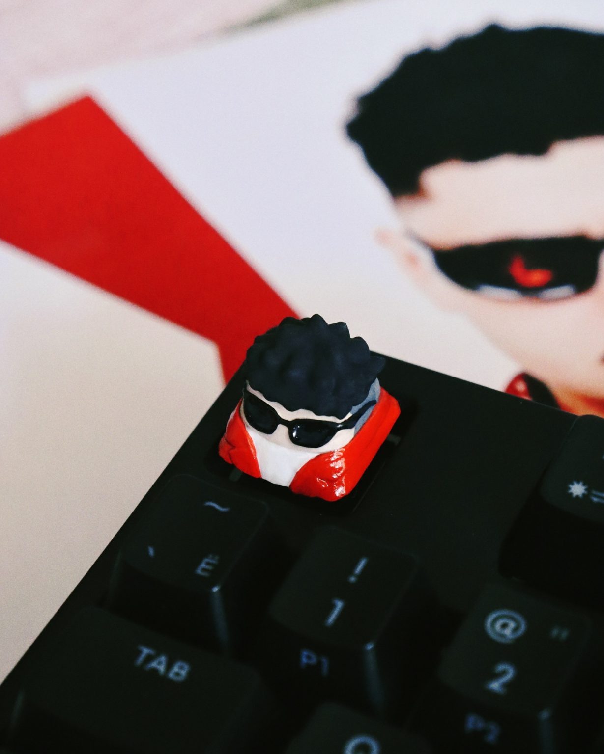 This Artist Creates Amazing Detailed Keyboard Keycaps » Design You ...