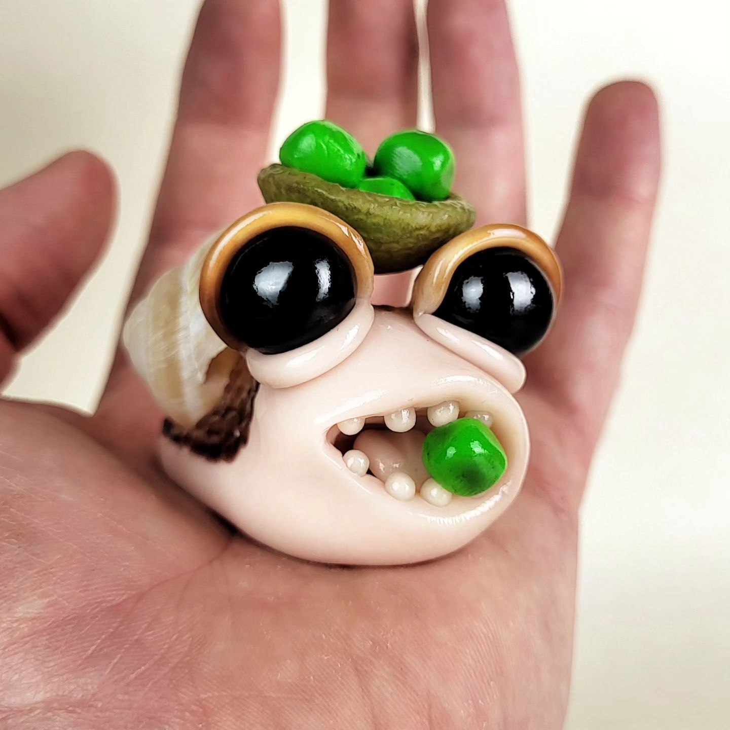 This Artist Creates Surreal Snail Creatures By Using Real Snail Shells ...