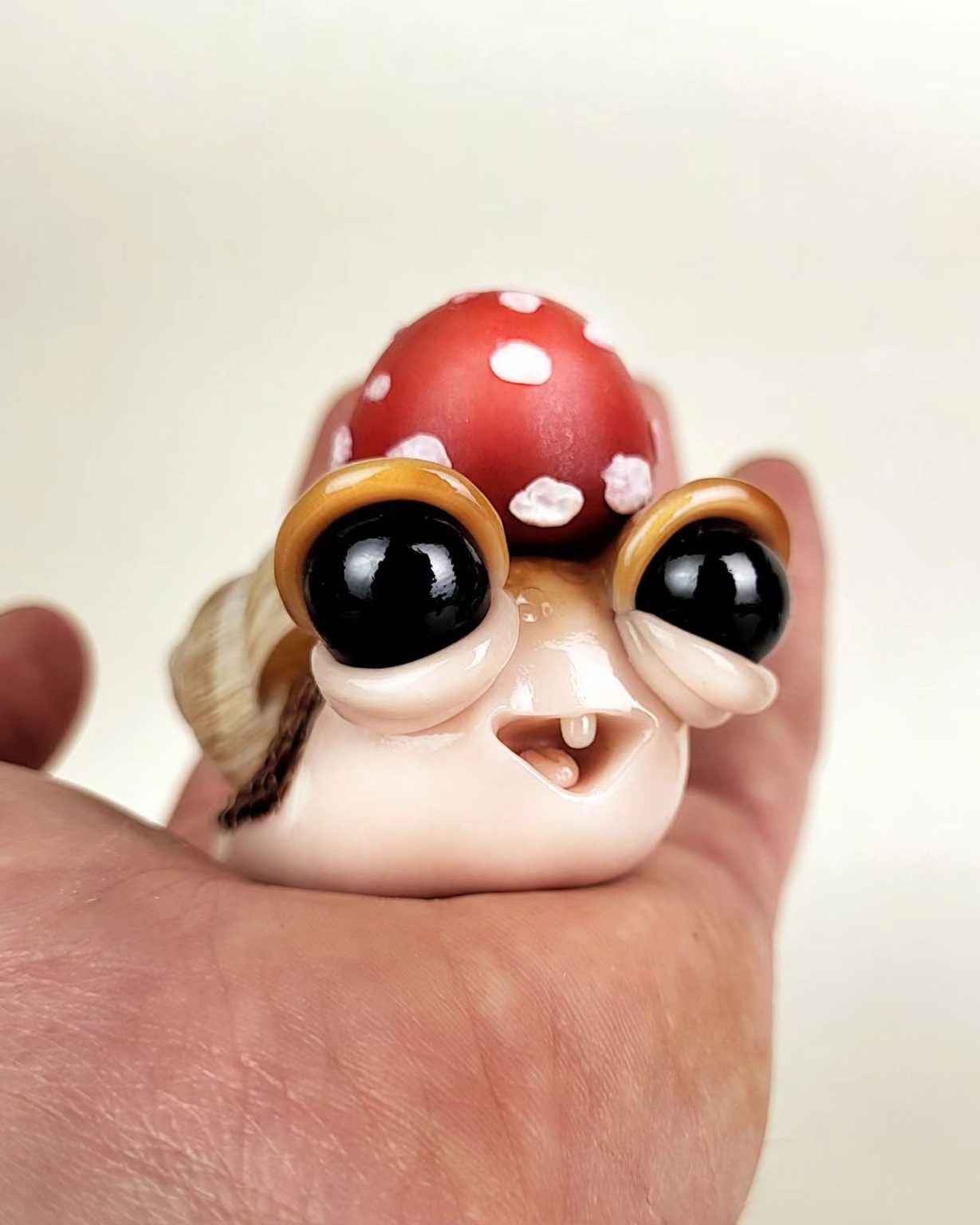 This Artist Creates Surreal Snail Creatures By Using Real Snail Shells ...